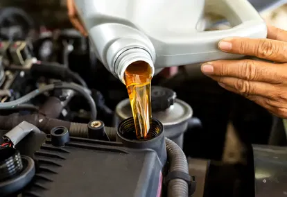 Does Motor Oil Expire? When To Change | Cadence